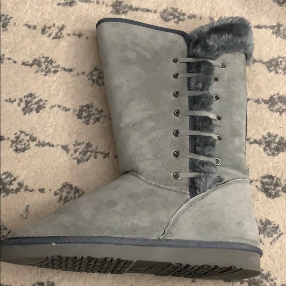 Lamo | Shoes | Gray Lamo Boots With Lace Up And Fur Side Details | Poshmark